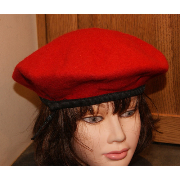Accessories | Vintage Iraqi Air Force Mp Red Beret Saddam Era 199s Size ...